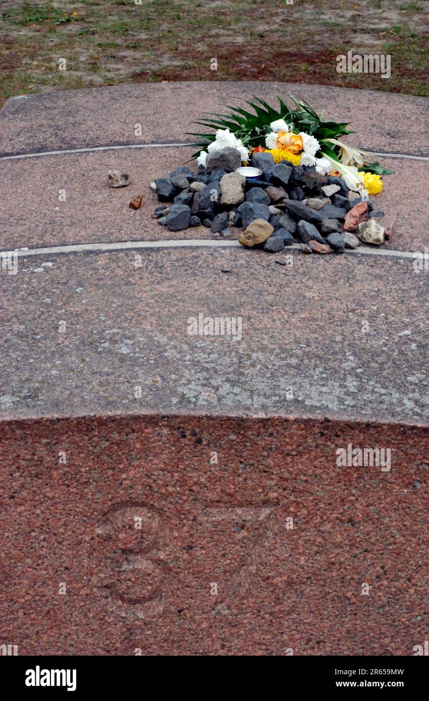 Camp tribute hi-res stock photography and images - Alamy