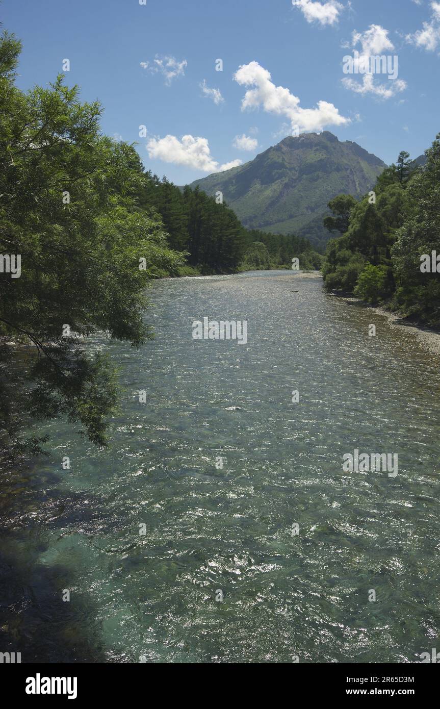 Yake-dake, clouds and clear stream of Azusa River Stock Photo - Alamy