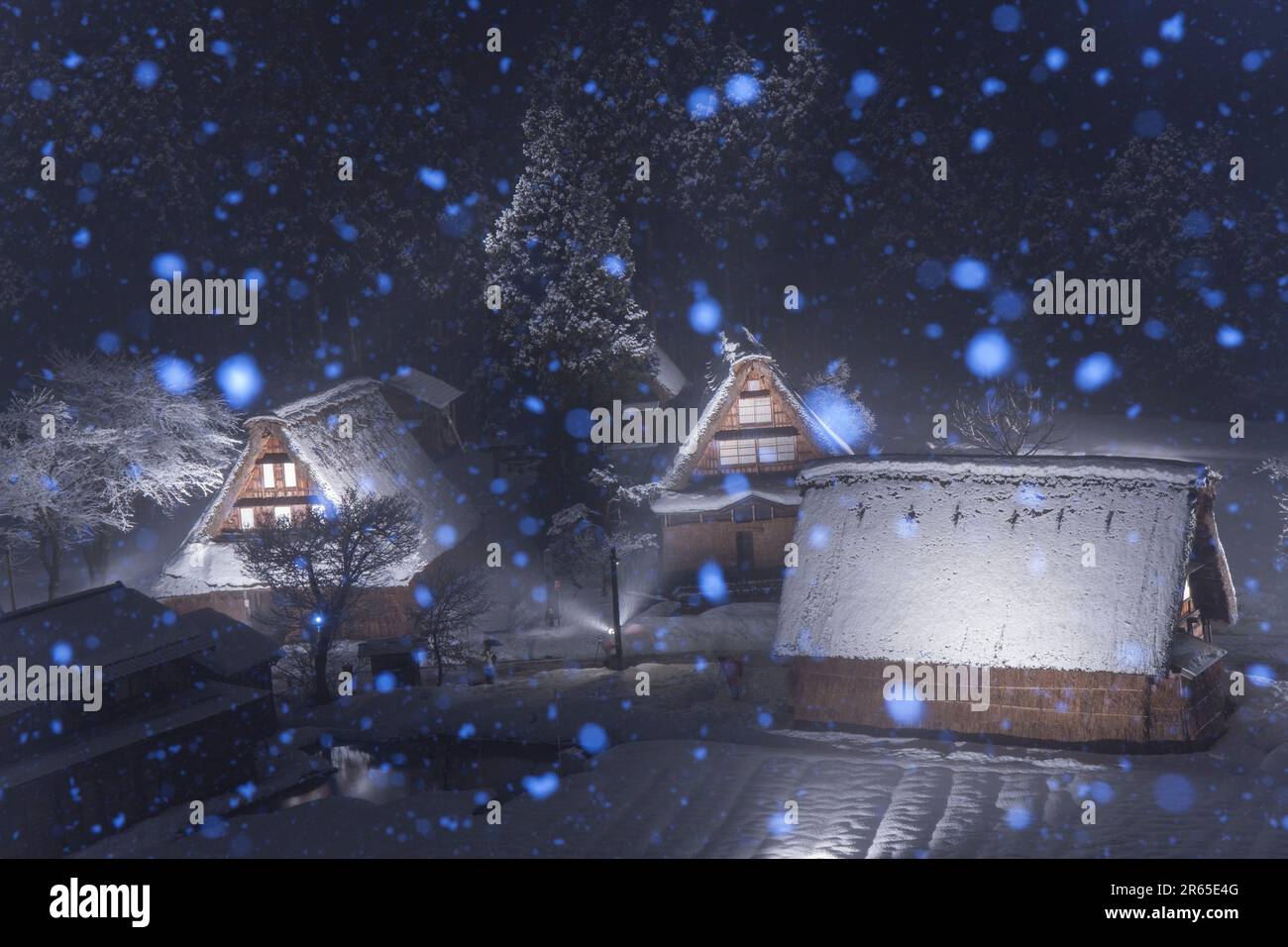 Night view of Gokayama Stock Photo - Alamy