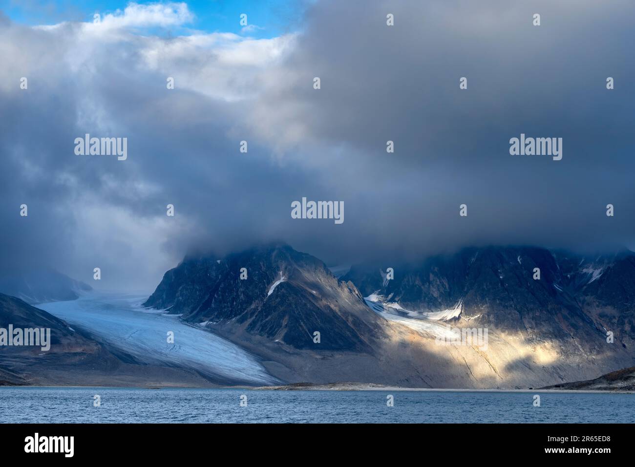 amazing nature and landscape of Svalbard (CTK Photo/Ondrej Zaruba Stock ...