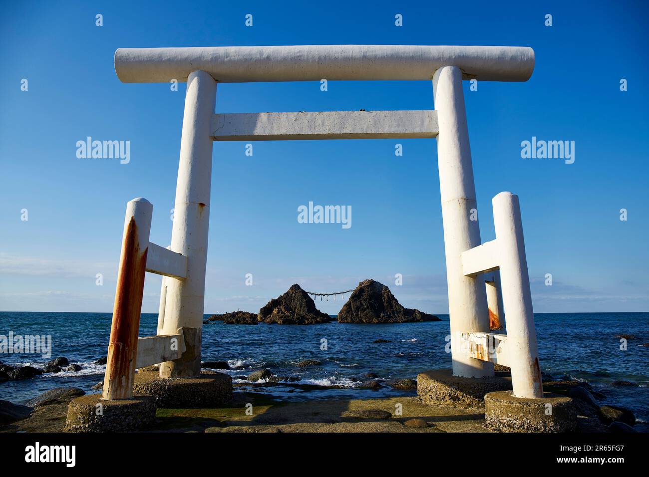 Married couple rocks in Sakurai Futamigaura Stock Photo - Alamy