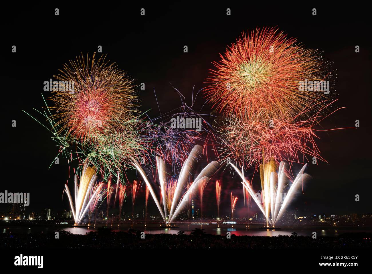 Adachi Fireworks and Tokyo Sky Tree Stock Photo - Alamy