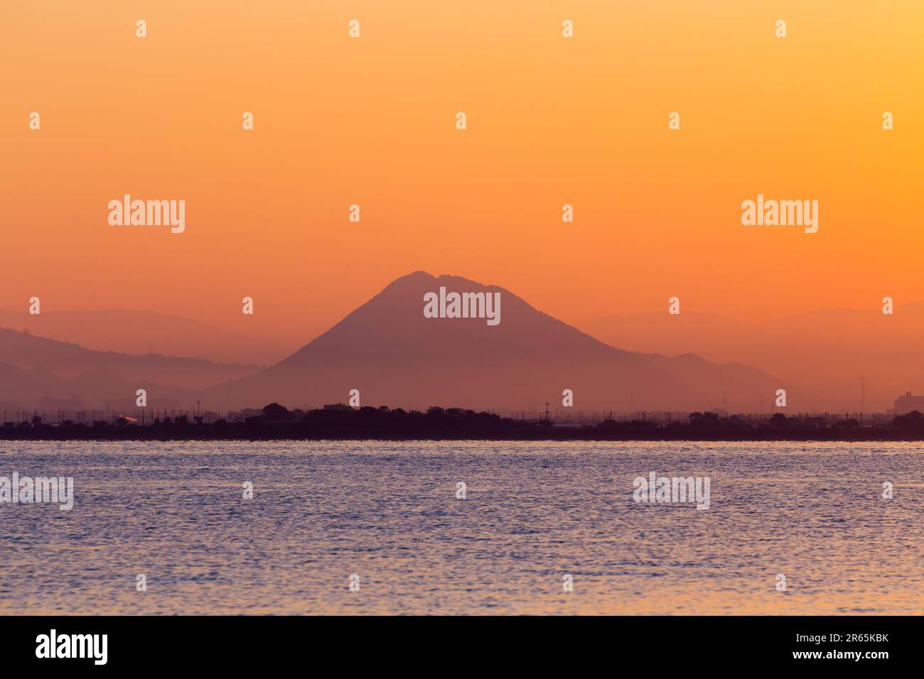 Mikami hi-res stock photography and images - Alamy