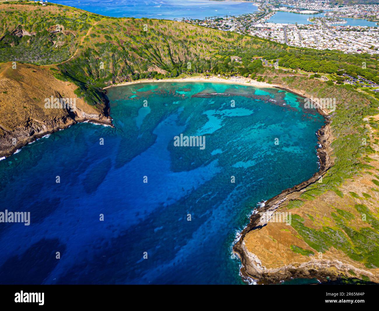 An aerial view of Hanauma Bay on the island of O'ahu in Hawaii Stock ...