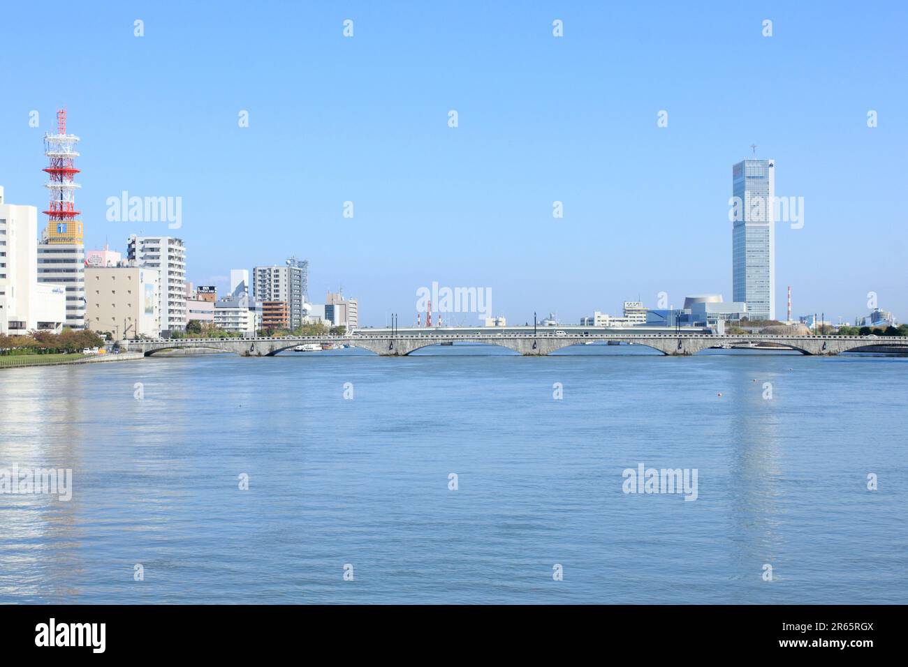 Shinano river and Bandai bridge Stock Photo - Alamy