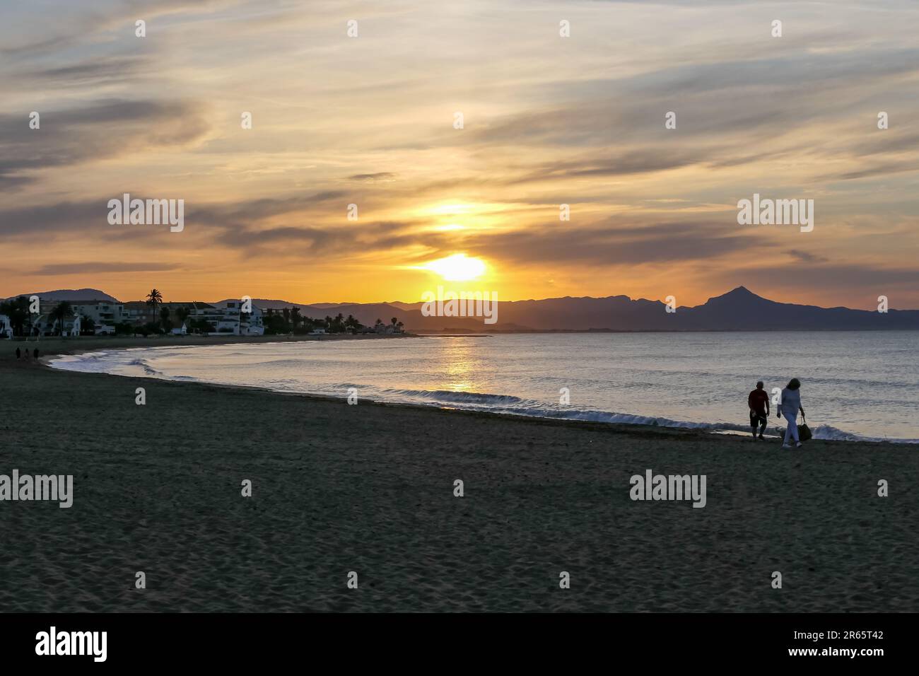 Plage alicante hi-res stock photography and images - Alamy