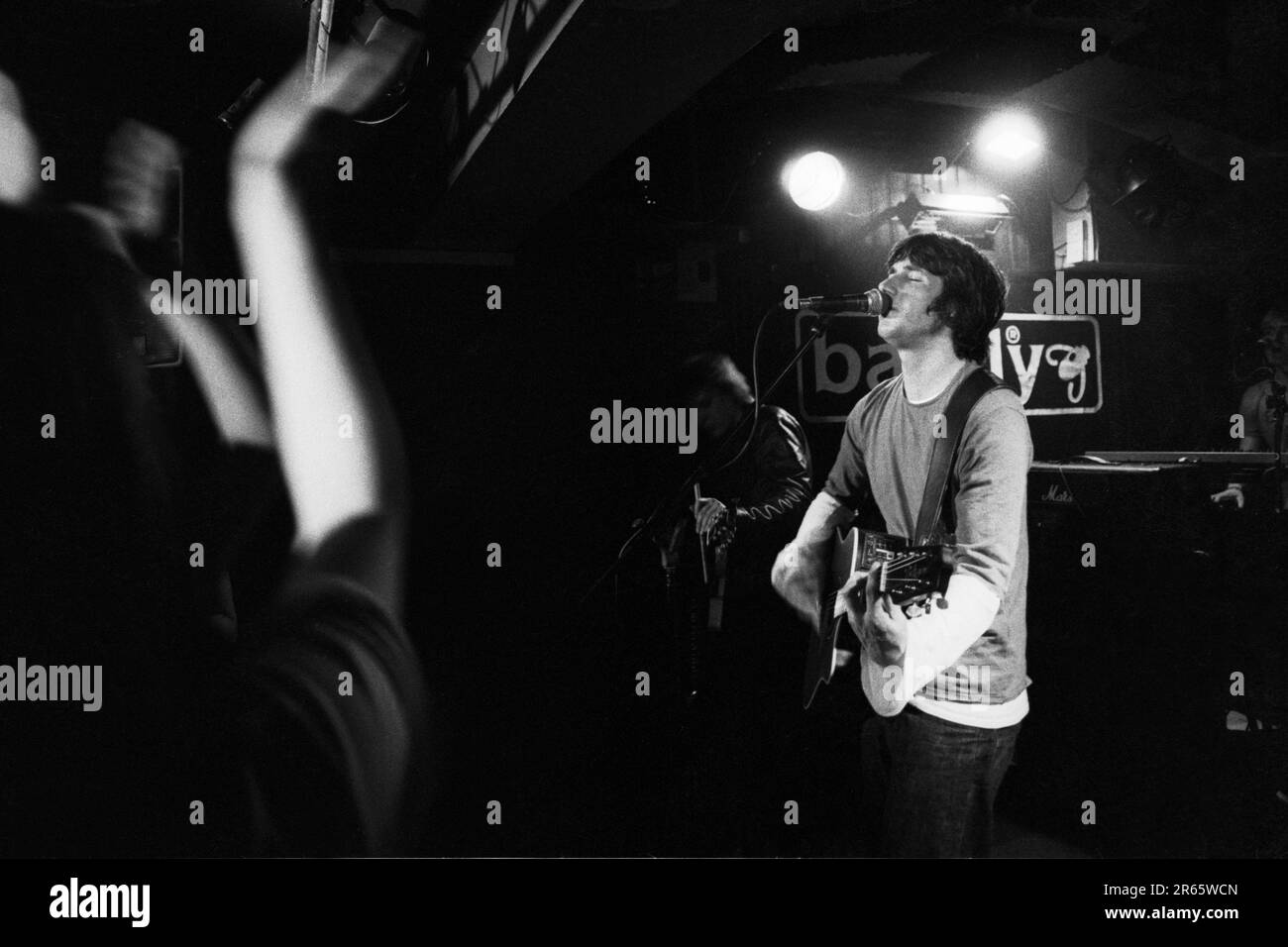 6 october 2001 Black and White Stock Photos & Images - Alamy