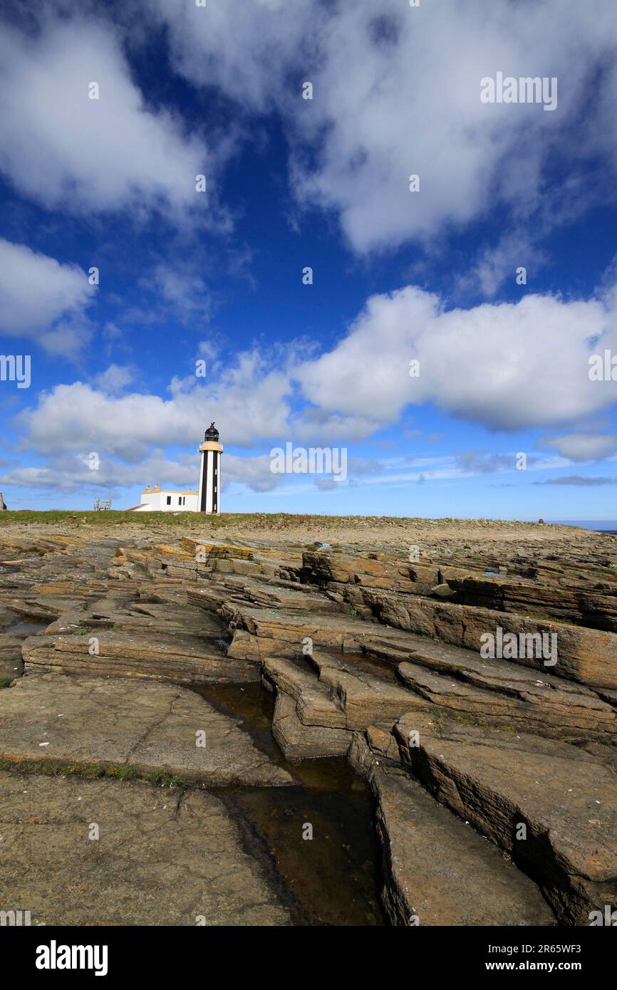 Start Point lighthouse, Isle of Sanday, Orkney Isles Stock Photo - Alamy