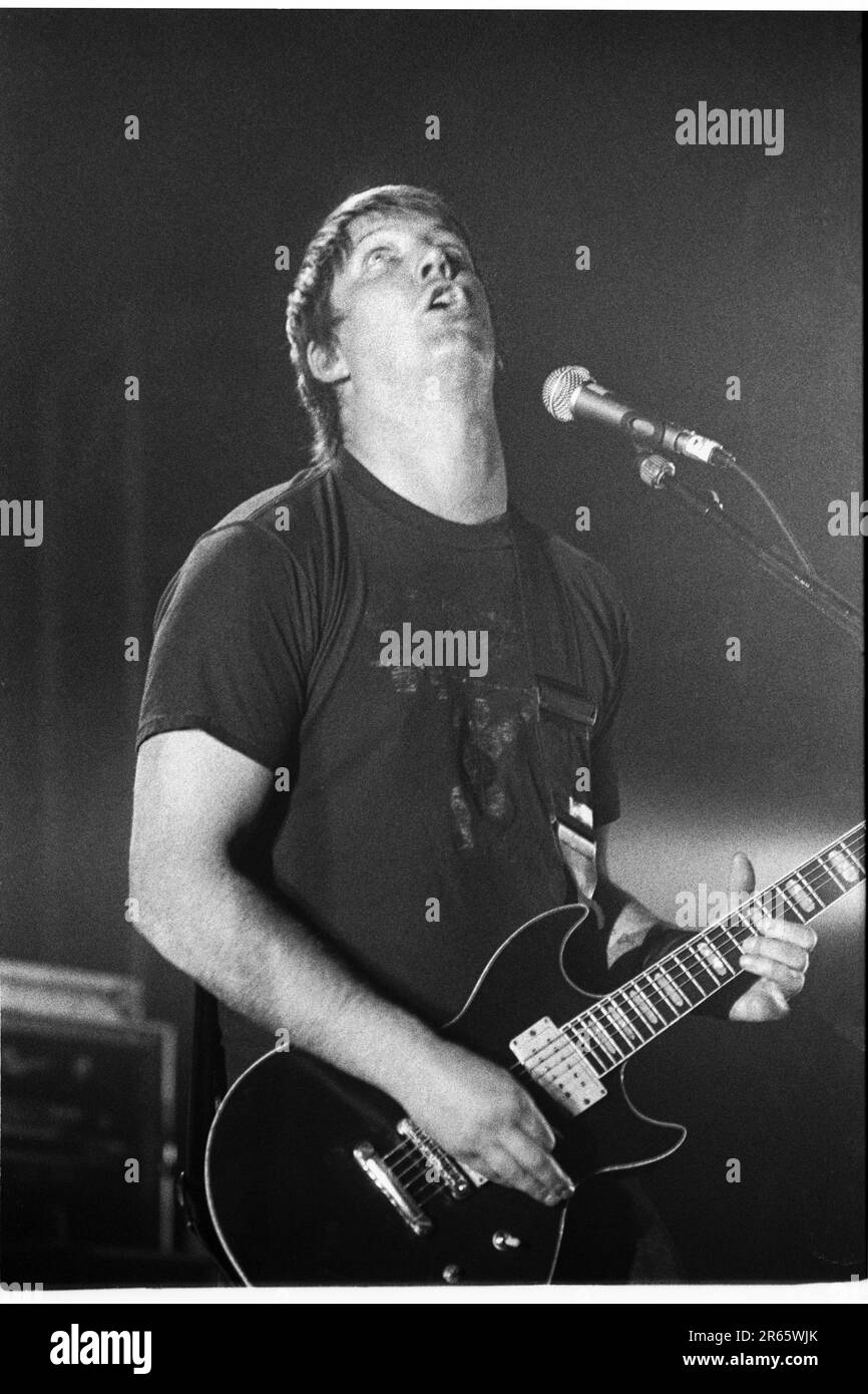 QUEENS OF THE STONE AGE, RATED R TOUR, 2001: Josh Homme of the rock ...