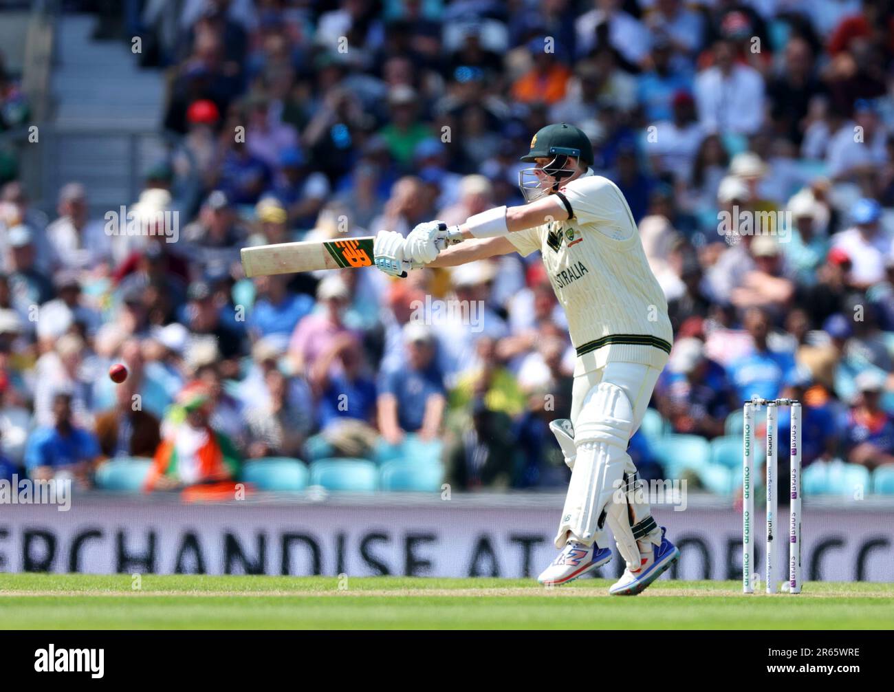 Australia's Steve Smith bats during day one of the ICC World Test ...