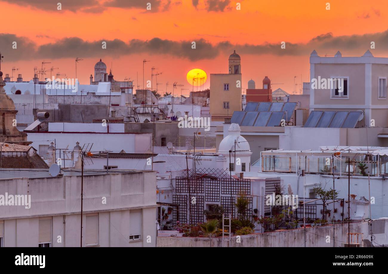 Aerial view of the picturesque sunset over the city. Cadiz. Spain ...