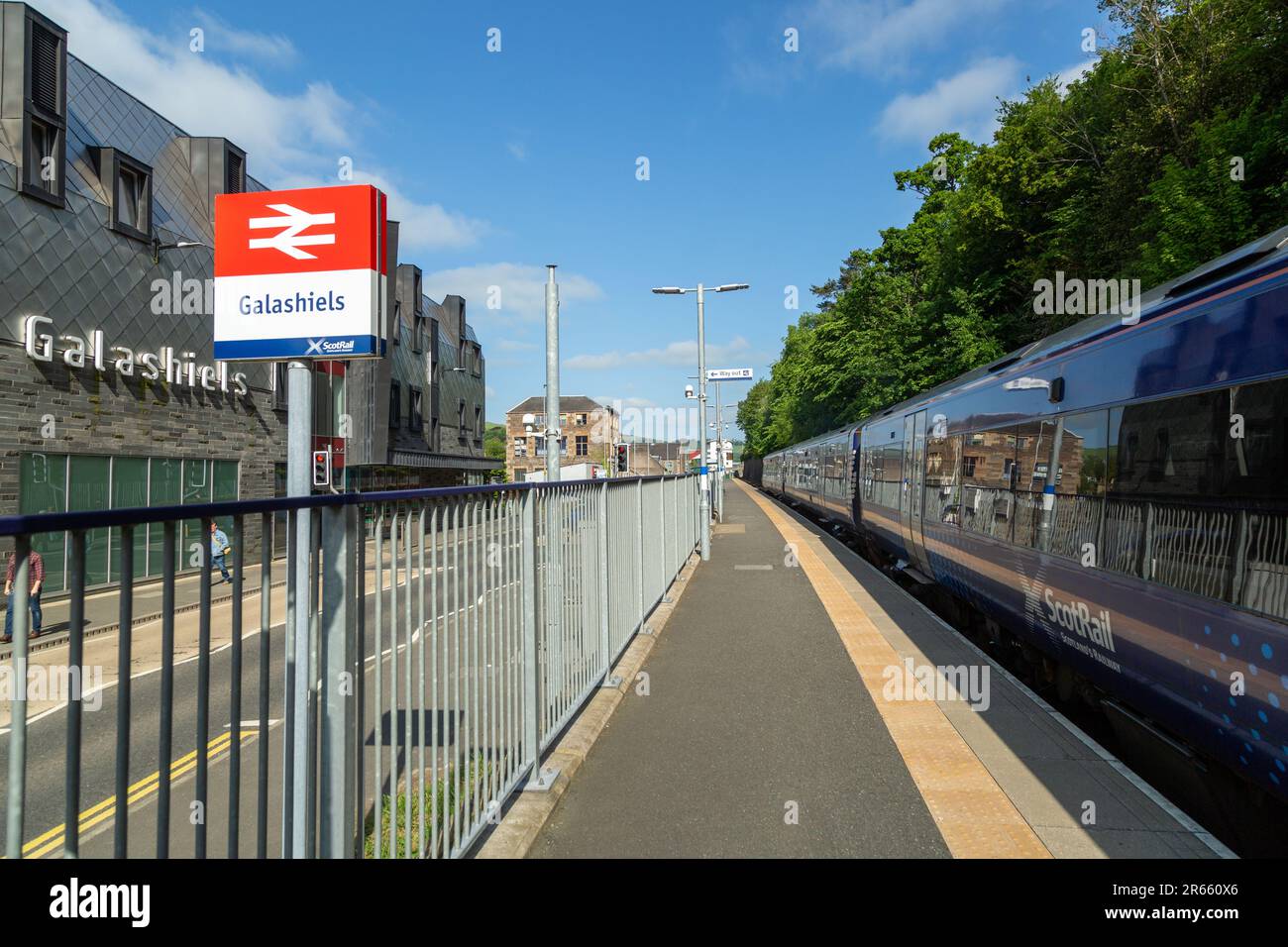 Borders rail hi-res stock photography and images - Alamy