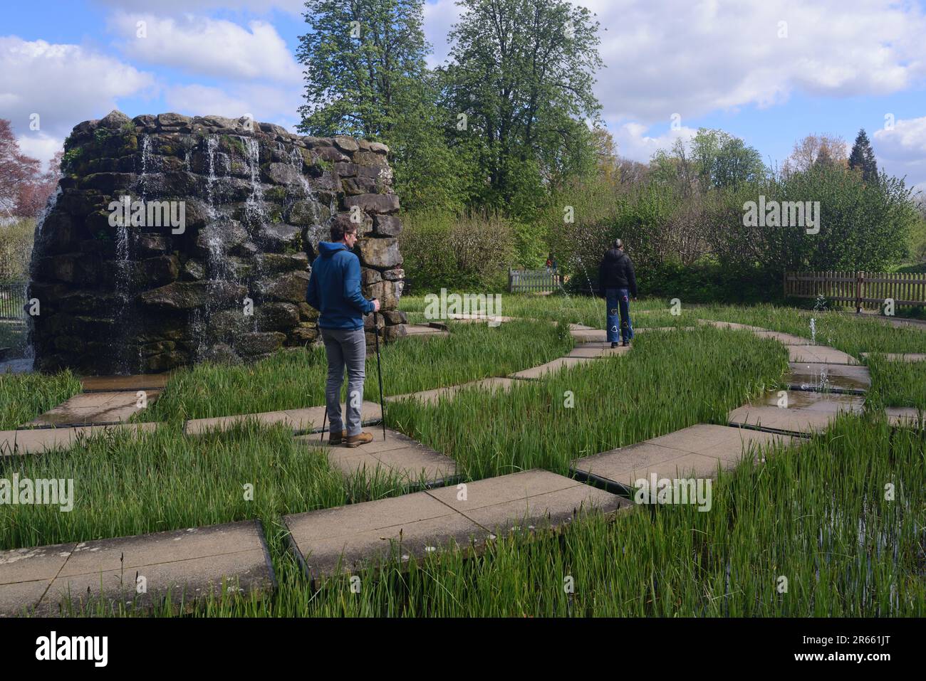 The Water Maze at Hever Castle, the childhood home of Anne Boleyn Stock ...