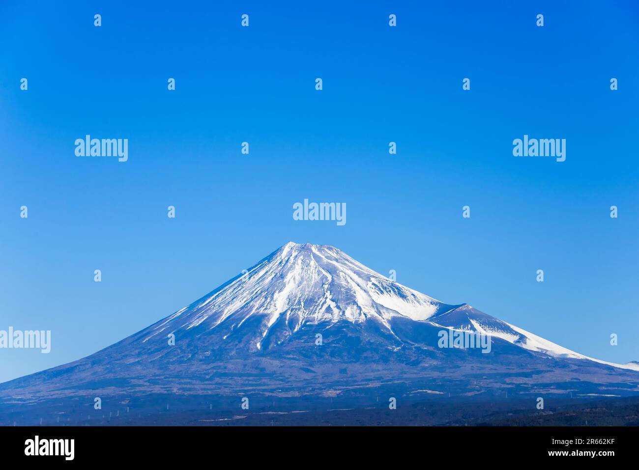 The bright blue sky and Mt. Fuji Stock Photo - Alamy