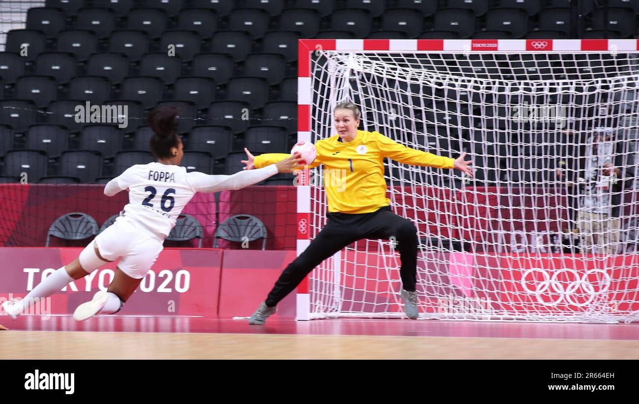 AUG 8, 2021 - Tokyo, Japan: Pauletta FOPPA #26 of Team France shoots ...