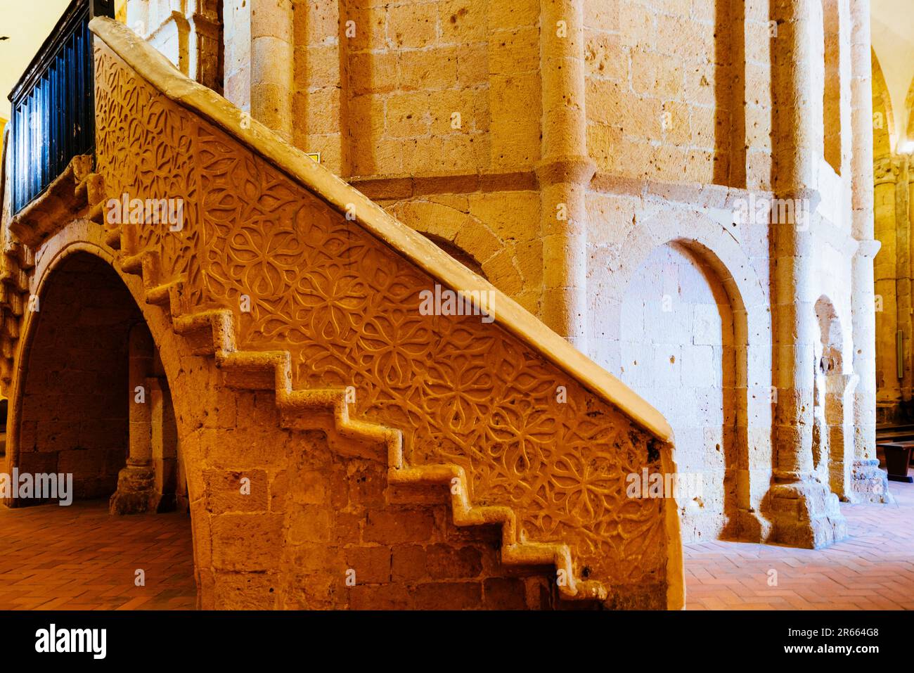 Central two story shrine hi-res stock photography and images - Alamy