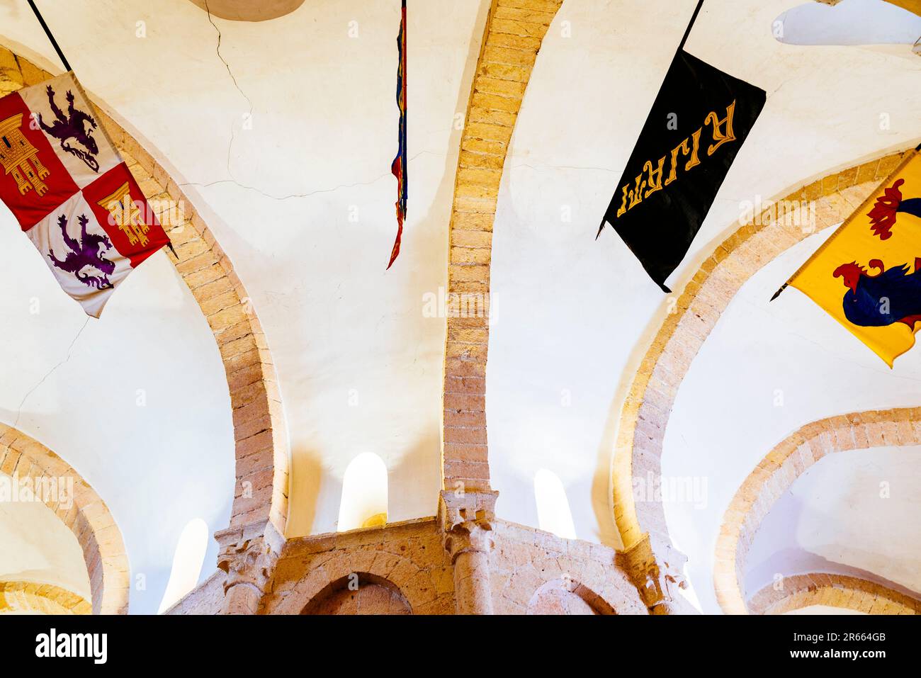 Central two story shrine hi-res stock photography and images - Alamy