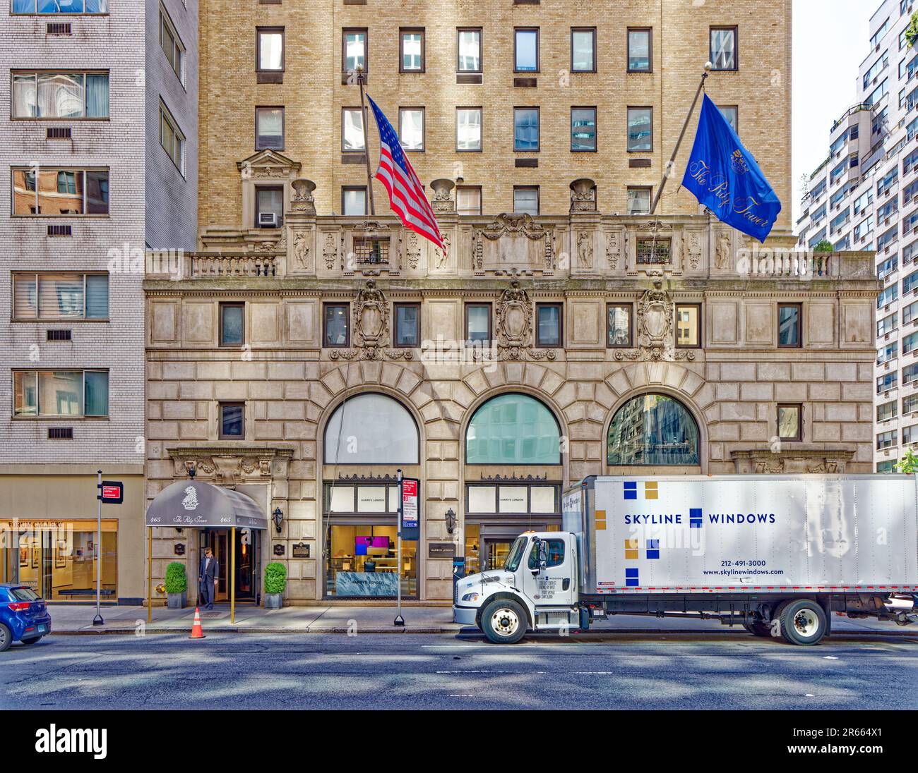 Emery Roth-designed Ritz Tower, at 465 Park Avenue, is a NYC-designated ...