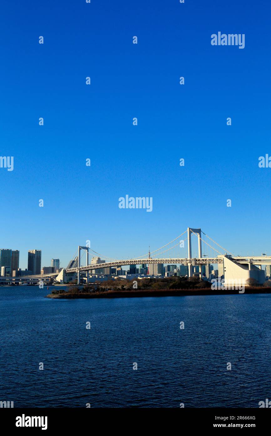 Tokyo Tower and Rainbow Bridge Stock Photo - Alamy