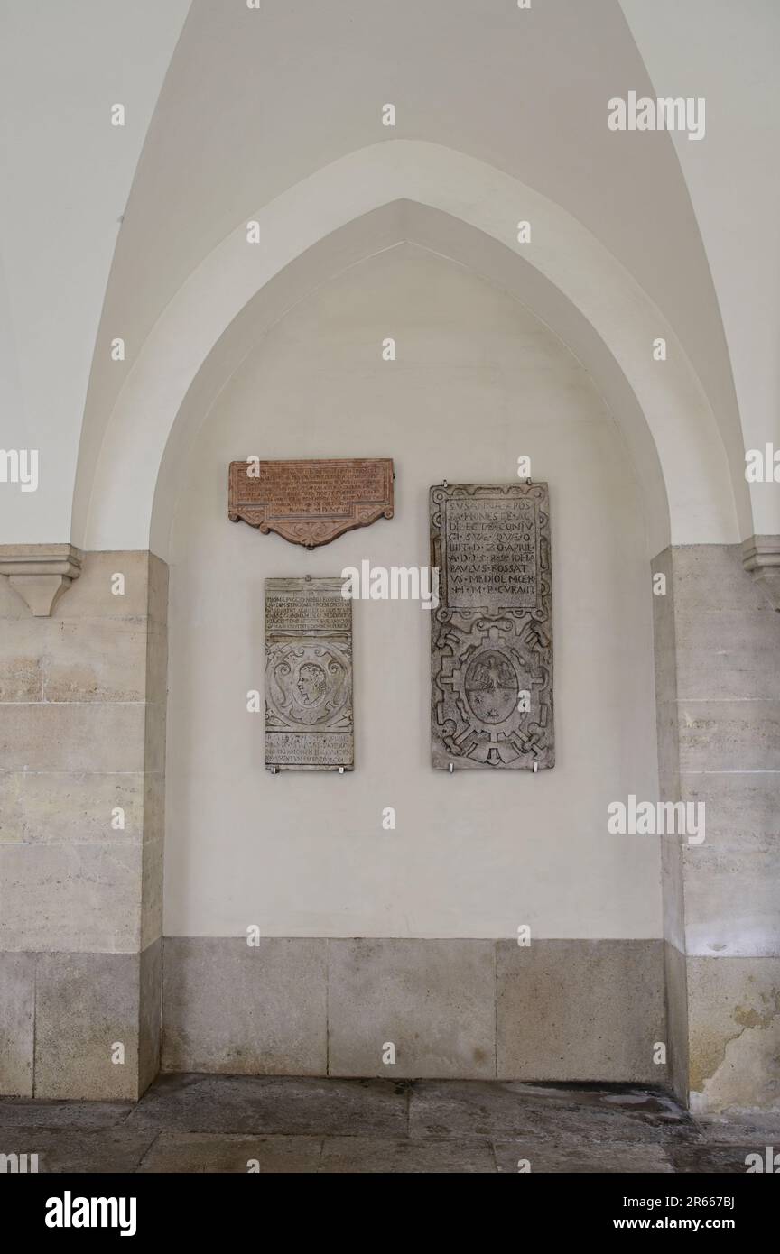 Vienna, Austria. Minorite Church in Vienna. Gothic gear Stock Photo - Alamy