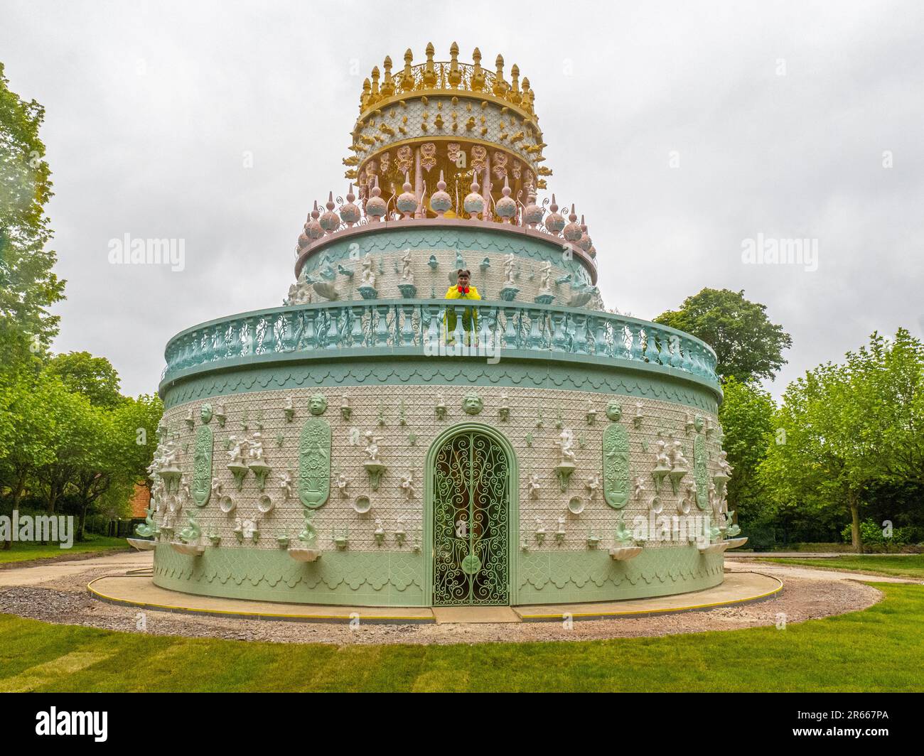 The wedding Cake by Joana Vasconcelos at Waddesdon Manor Stock Photo ...