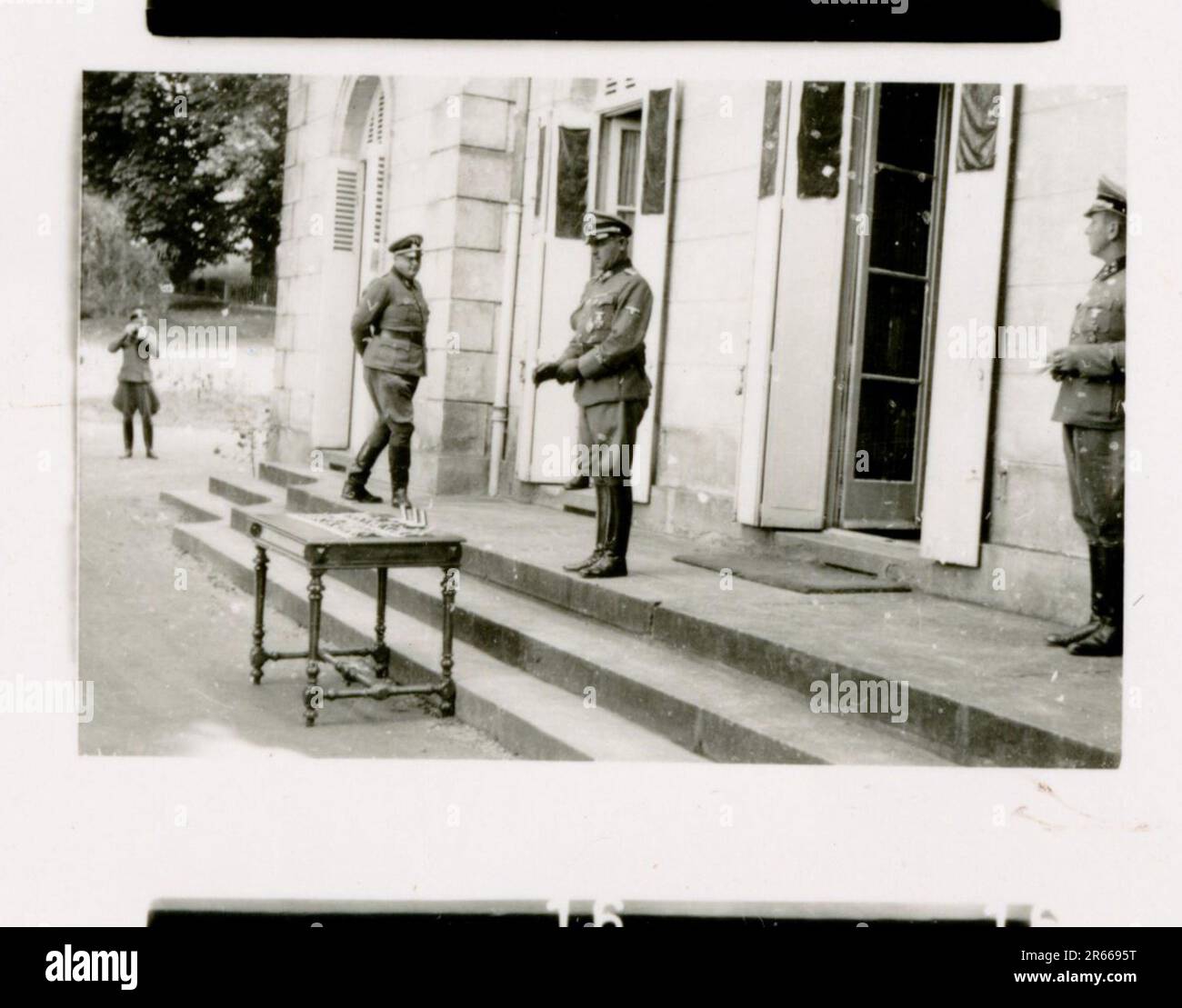 SS Photographer Bergmann, Johannes, Leibstandarte Adolf Hitler, France ...