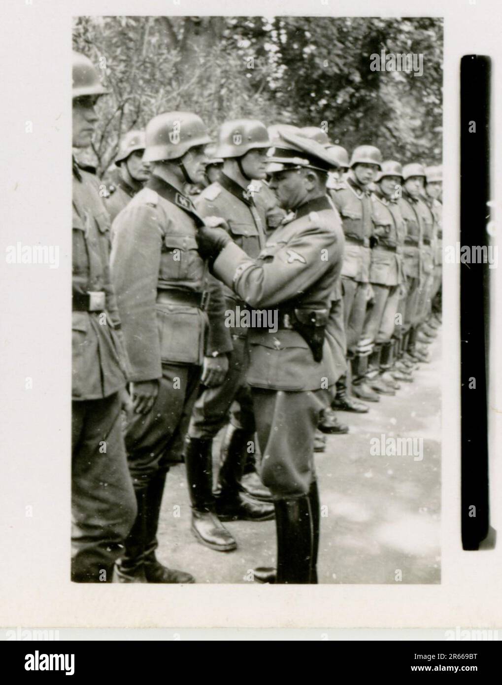 SS Photographer Bergmann, Johannes, Leibstandarte Adolf Hitler, France ...
