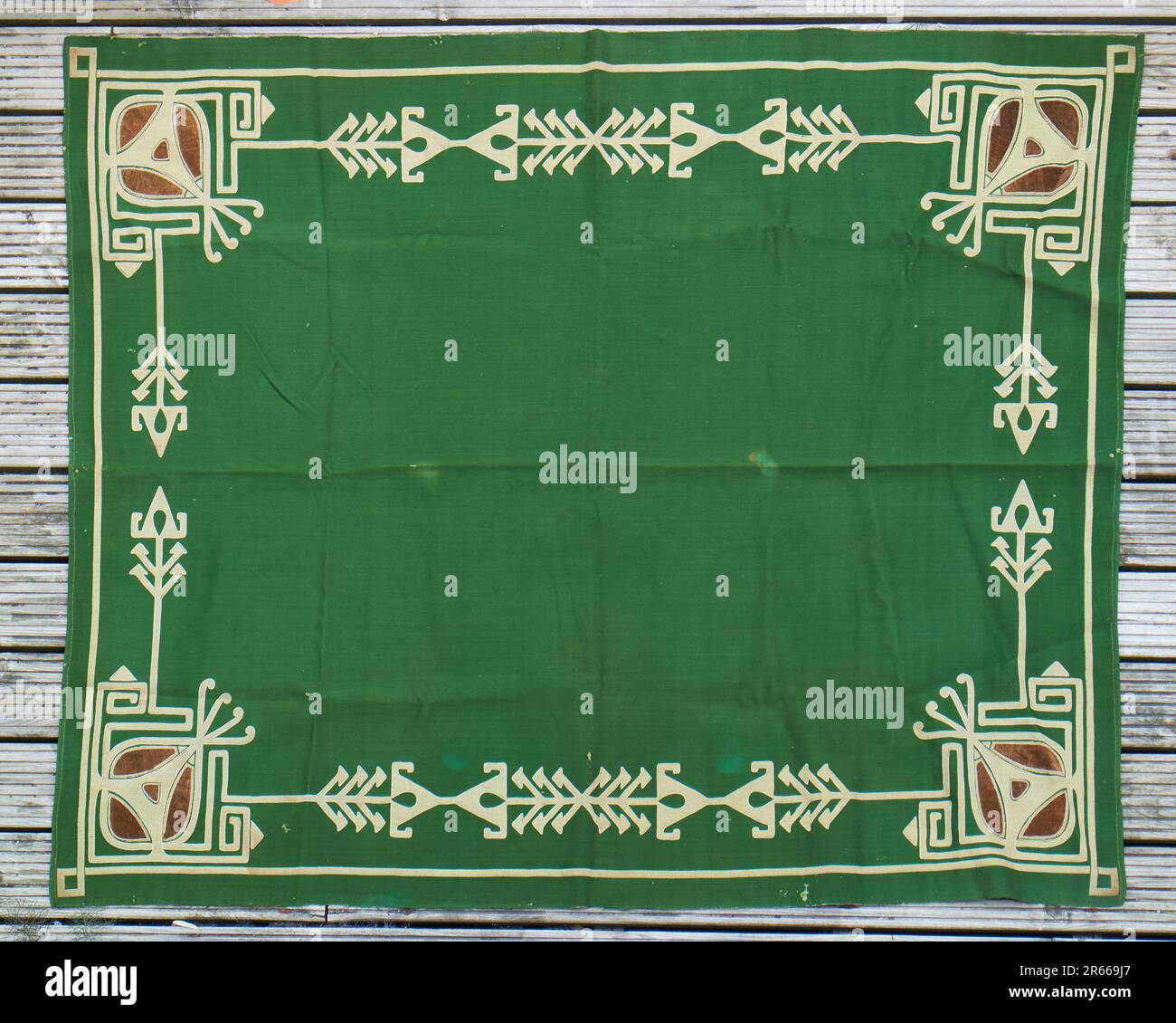Table applique hi-res stock photography and images - Alamy