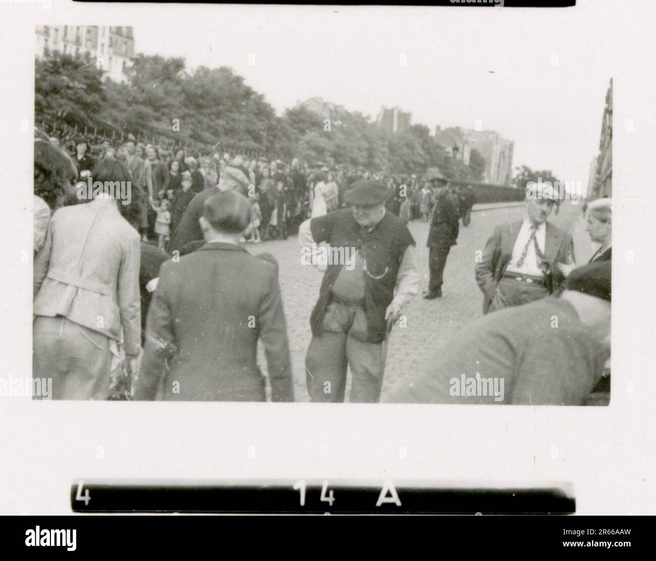 SS Photographer Bergmann, Johannes, Leibstandarte Adolf Hitler, France ...