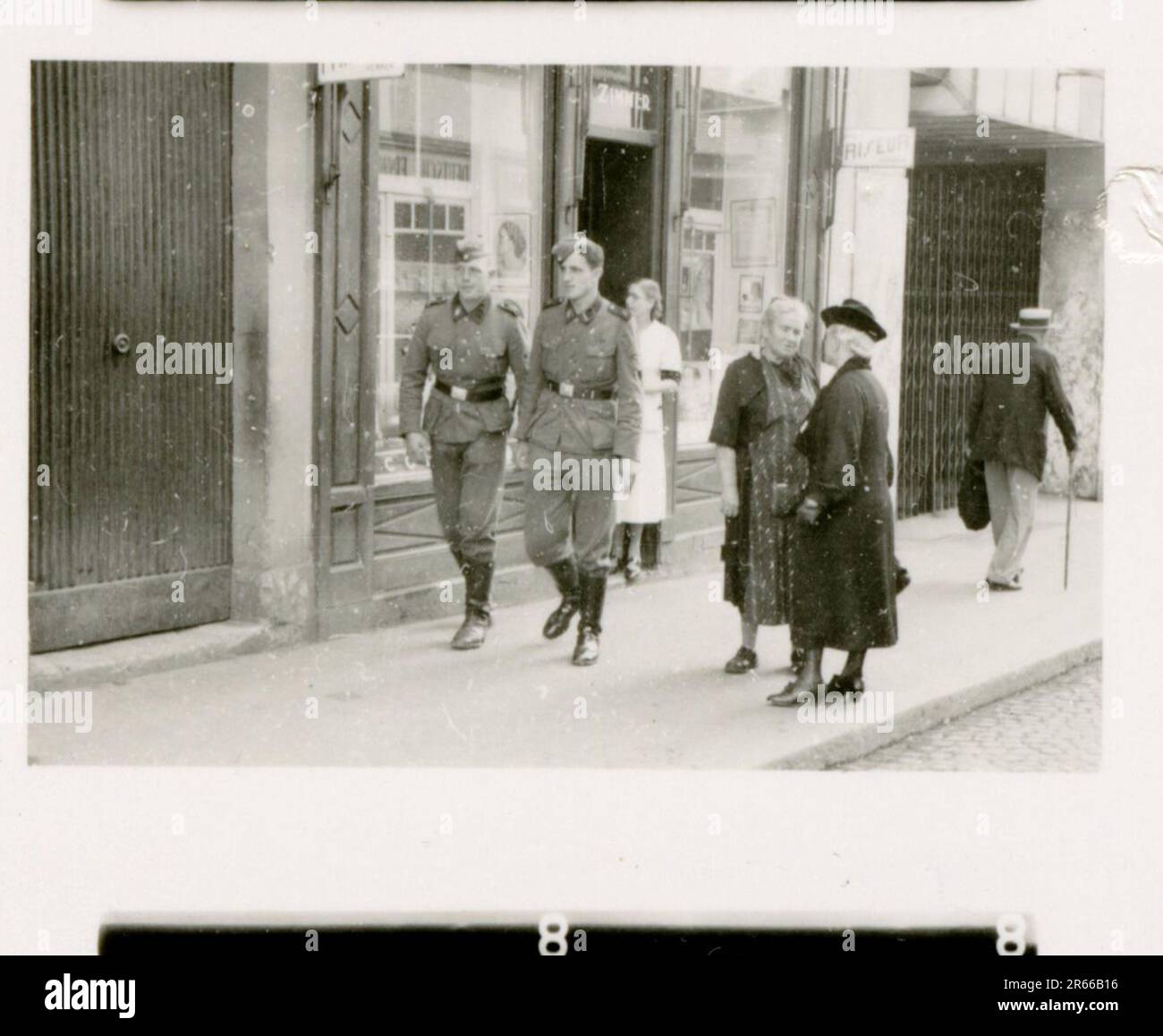 SS Photographer Bergmann, Johannes, Leibstandarte Adolf Hitler, France ...