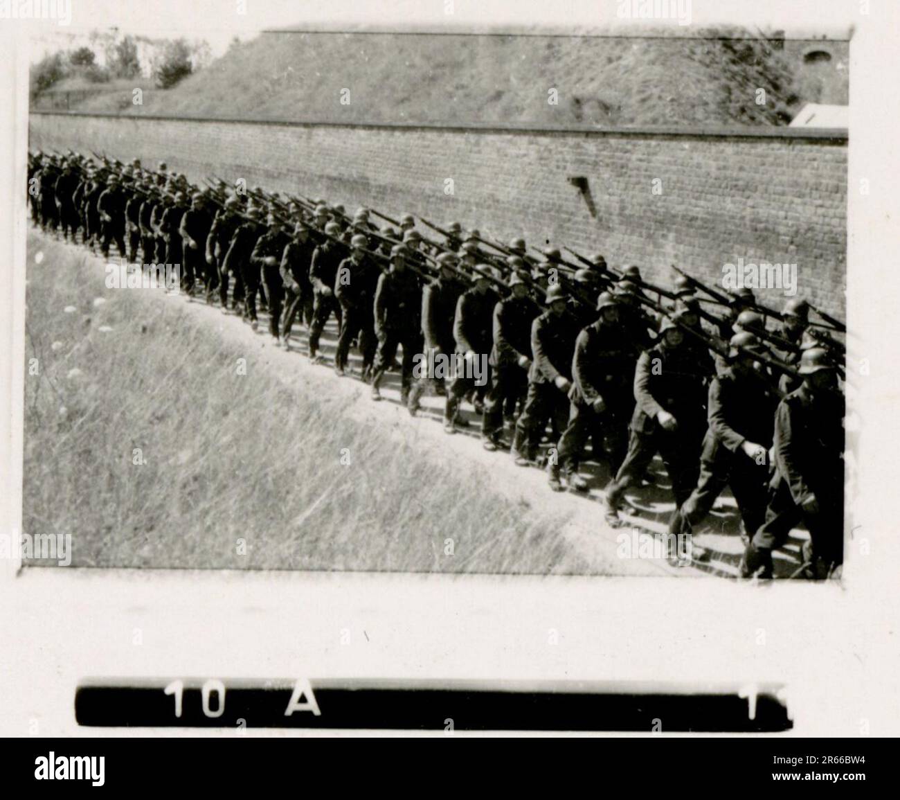 SS Photographer Bergmann, Johannes, Leibstandarte Adolf Hitler, France ...