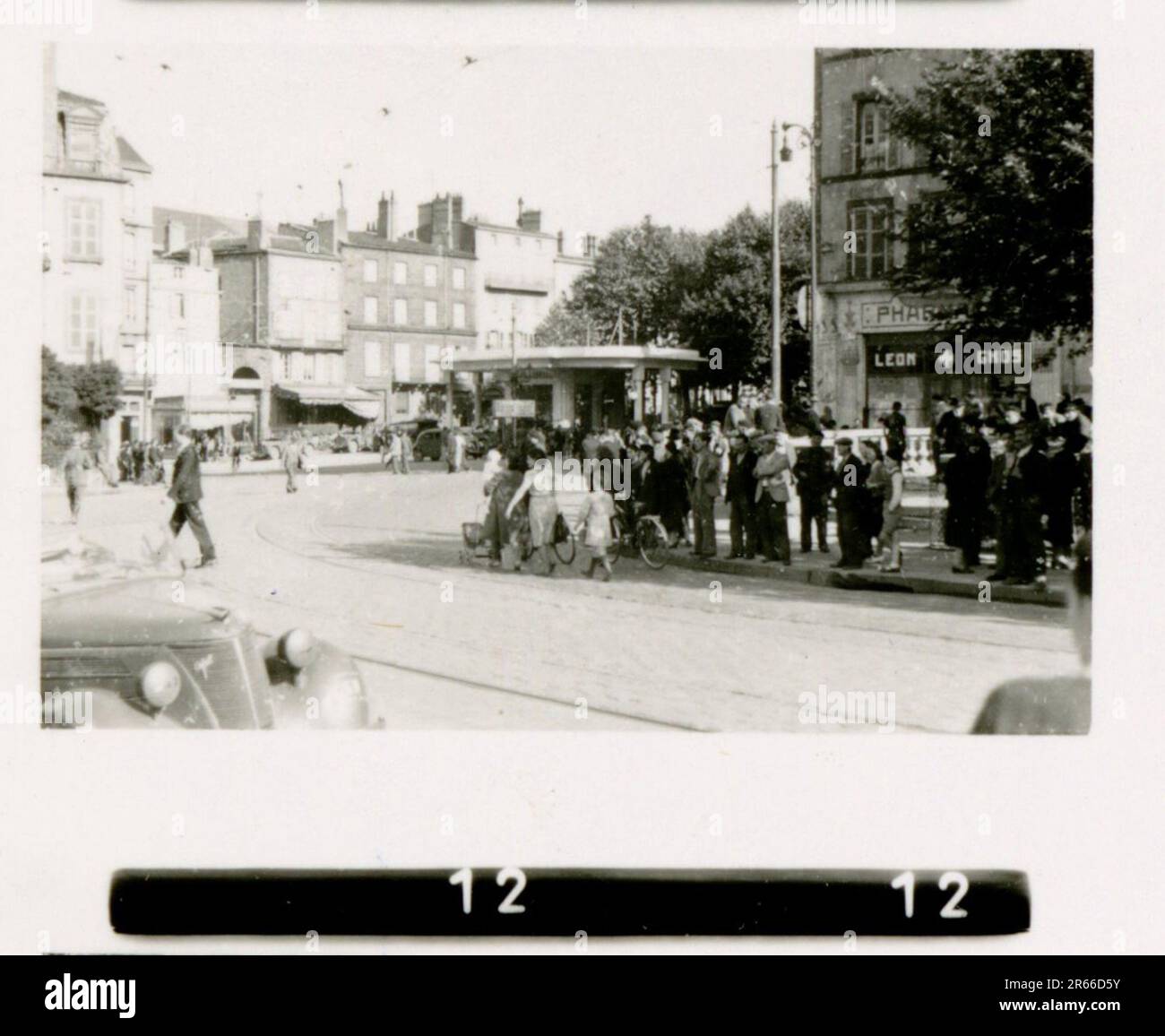 SS Photographer Bergmann, Johannes, Leibstandarte Adolf Hitler, France ...