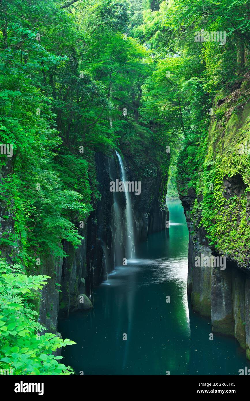 Takachiho Gorge, Manai Waterfall Stock Photo - Alamy