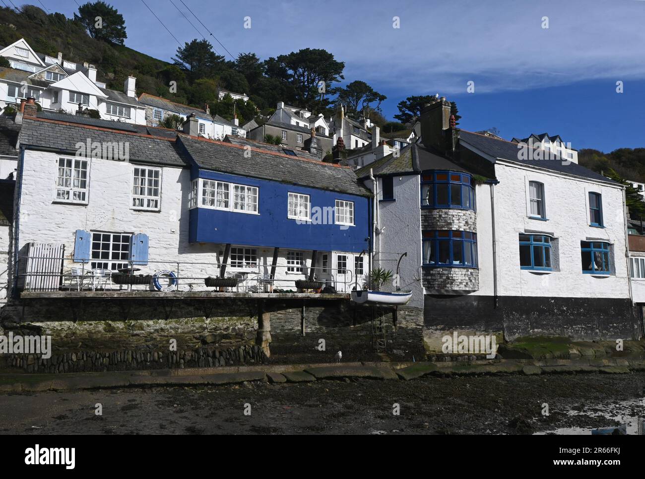 houses quayside Polperro Stock Photo - Alamy