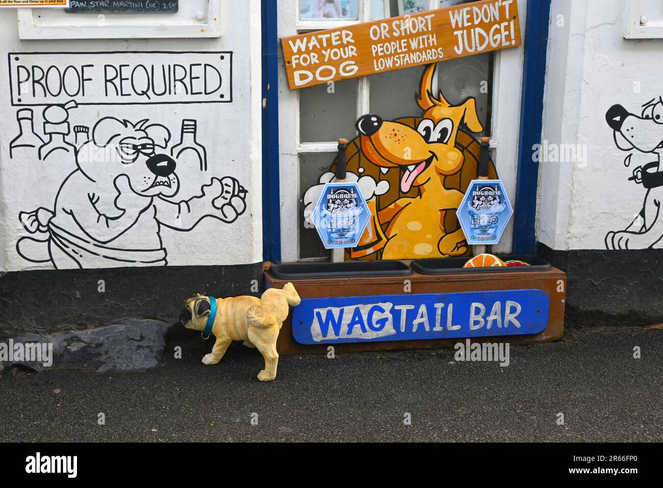 exterior wagtail bar, polperro cornwal Stock Photo - Alamy
