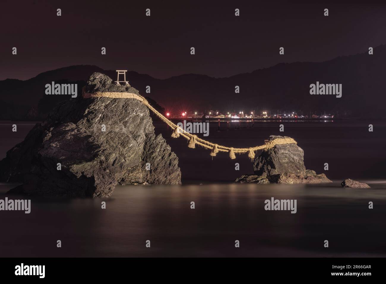 Shrines of ise japan hi-res stock photography and images - Alamy