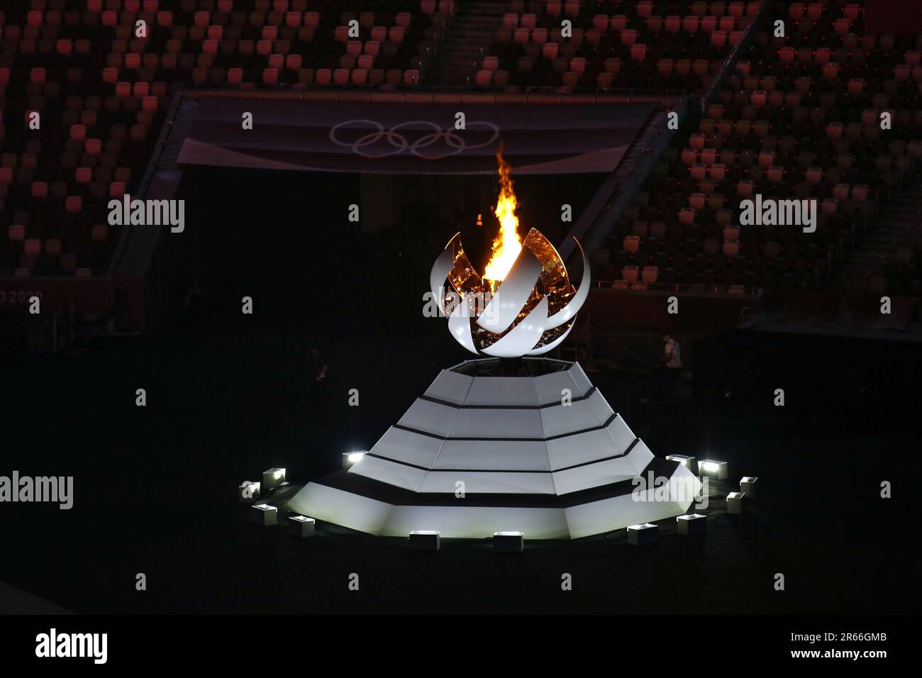 AUG 8, 2021 - Tokyo, Japan: the olympic cauldron during the Closing ...