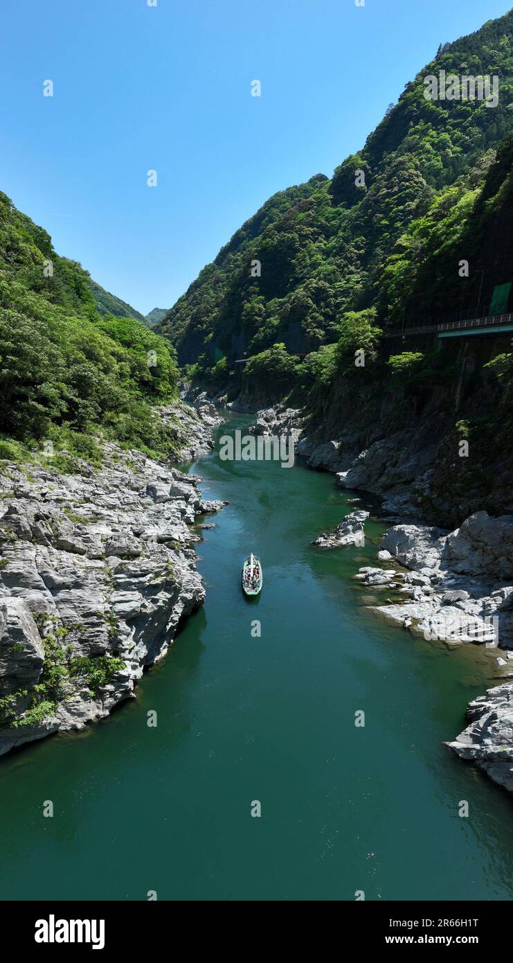 Yoshinogawa river hi-res stock photography and images - Alamy