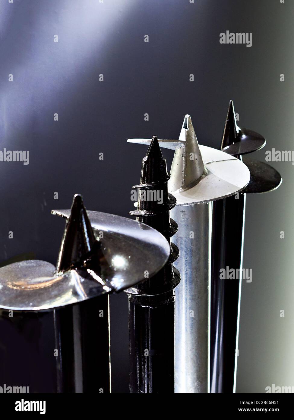 Screw metal piles on display in a store Stock Photo - Alamy
