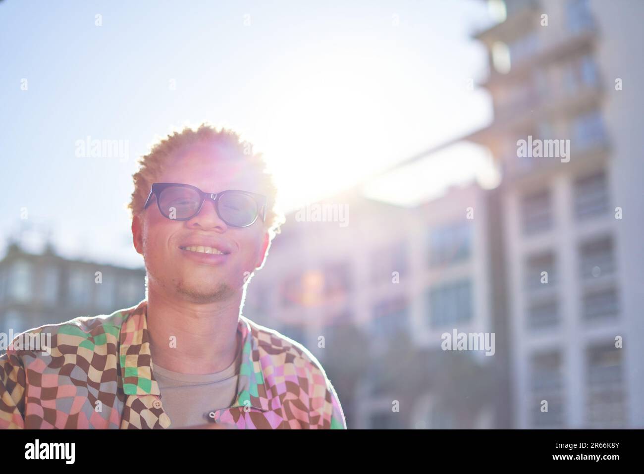 Portrait of a young man in a city hi-res stock photography and images ...