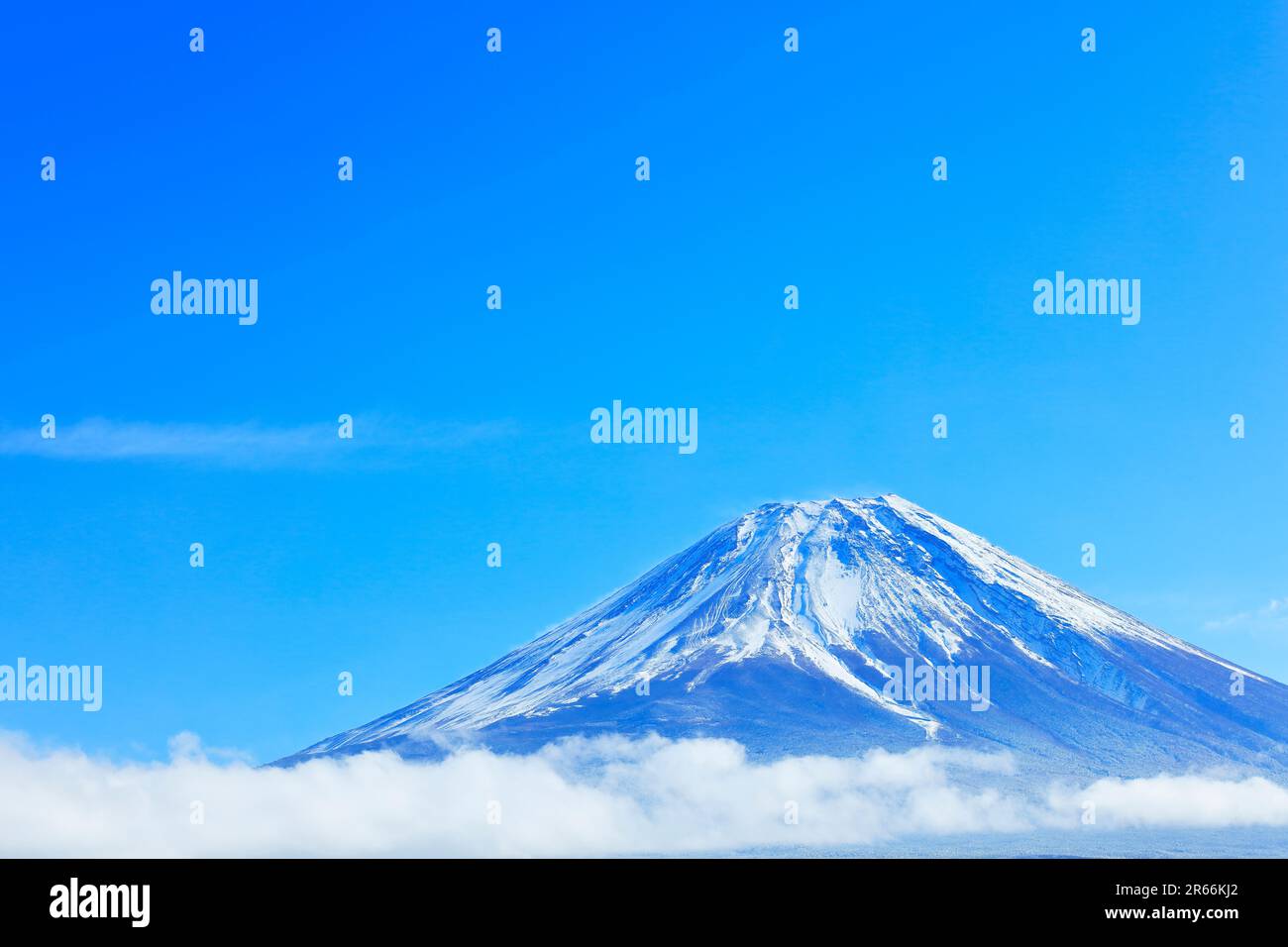 Blue sky and Mount Fuji Stock Photo - Alamy