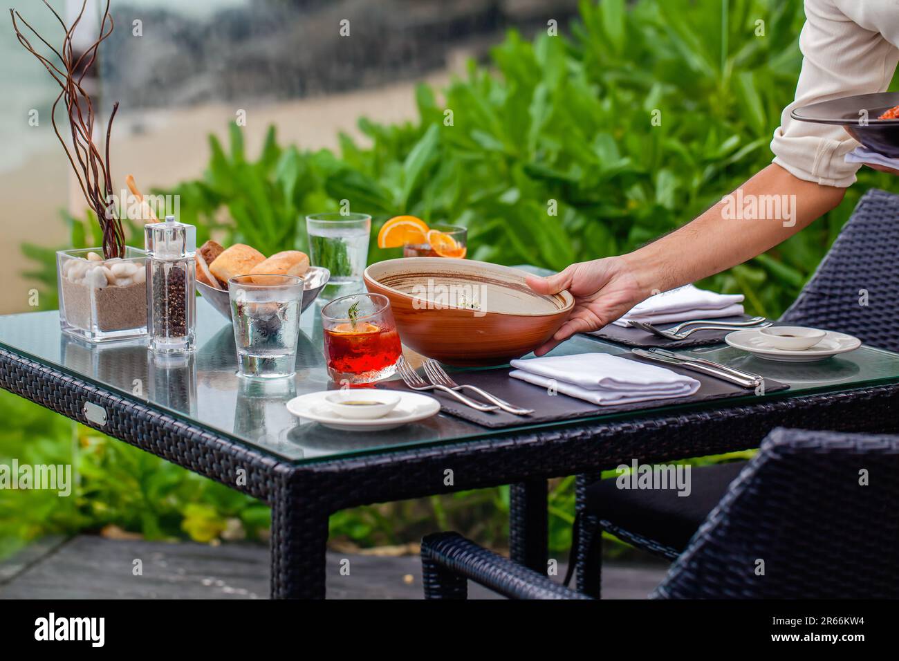 Dinner table overlooking ocean hi-res stock photography and images - Alamy