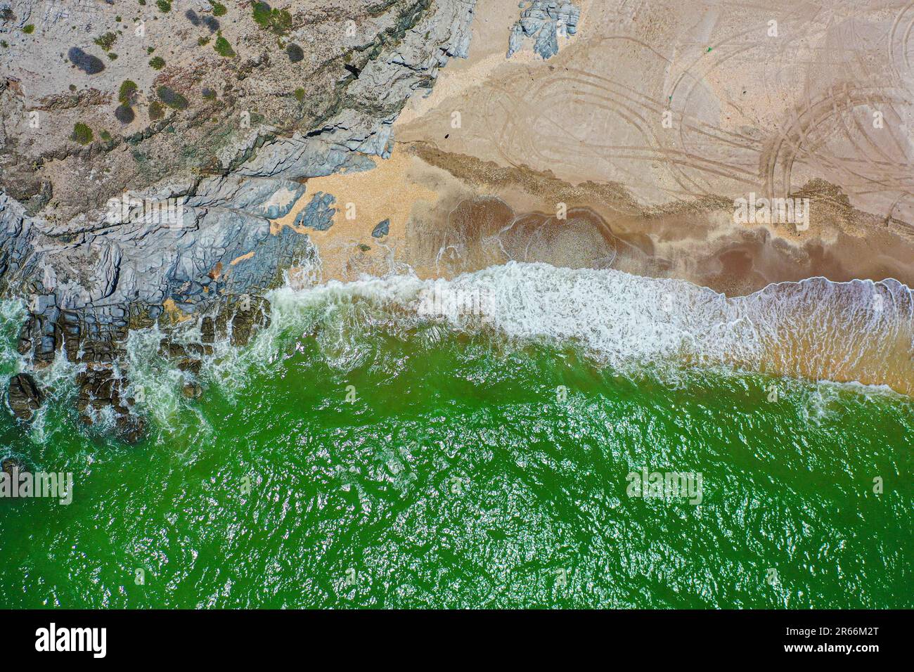 San Nicolas beach and sand dunes next to the desert of Sonora, Mexico ...