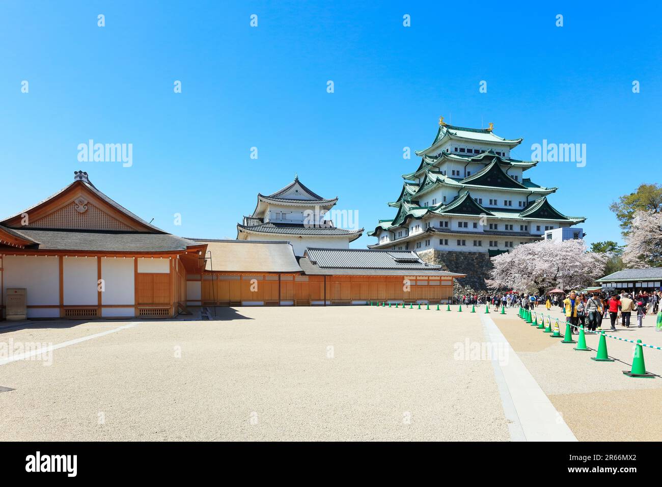 Spring sightseeing hi-res stock photography and images - Alamy