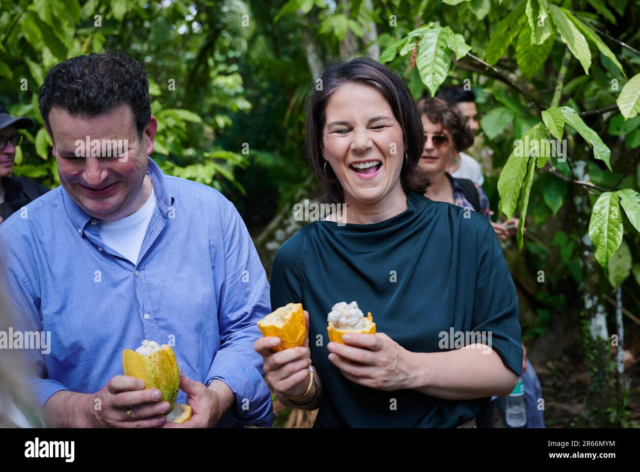 Ilha Do Combu, Brazil. 07th June, 2023. Annalena Baerbock (r, Bündnis ...