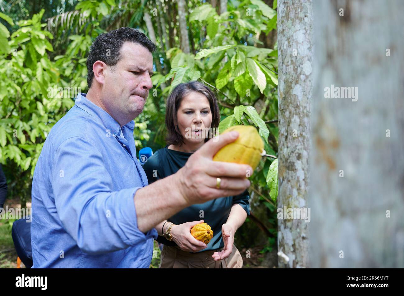 Ilha Do Combu, Brazil. 07th June, 2023. Annalena Baerbock (r, Bündnis ...