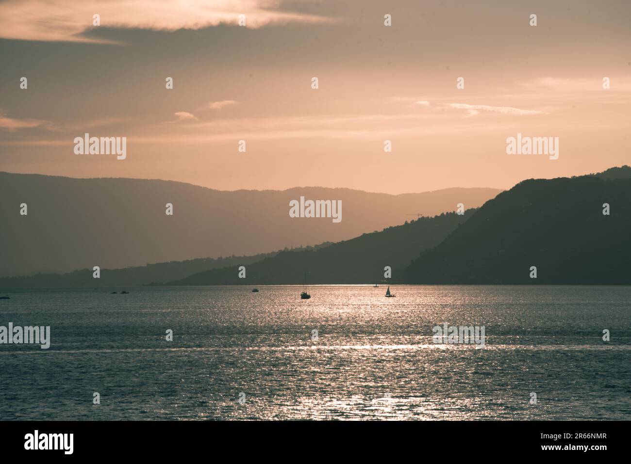 Sunset on Lake Geneva Stock Photo - Alamy