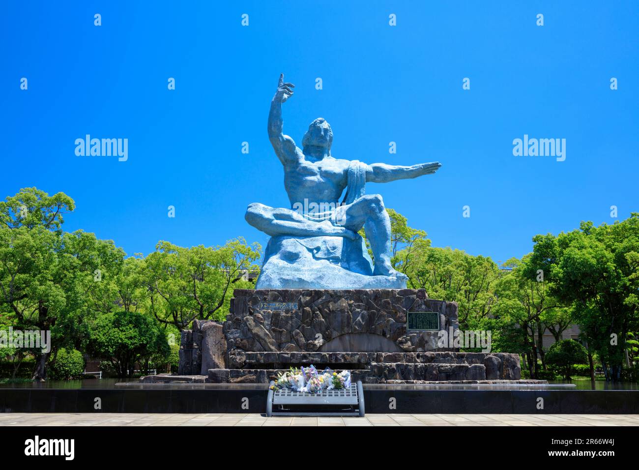 Peace Statue Nagasaki City Stock Photo - Alamy