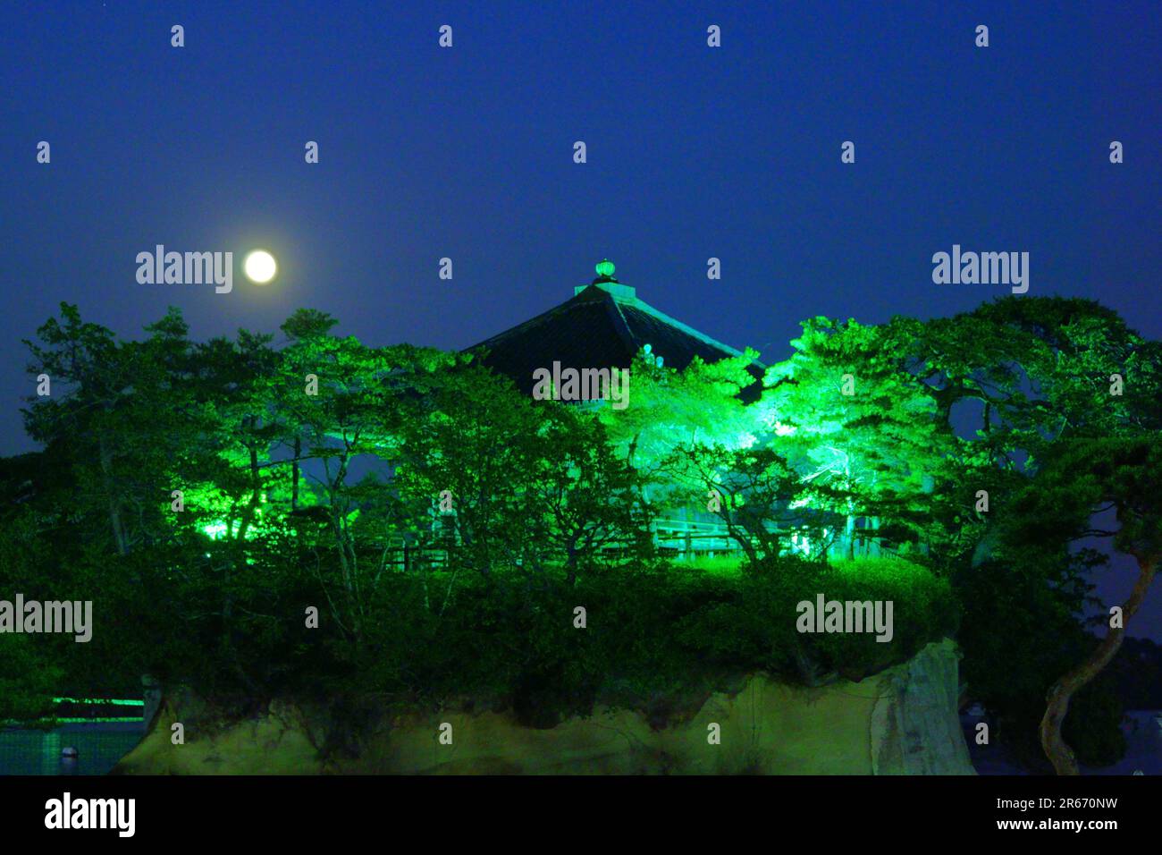 Matsushima hall hi-res stock photography and images - Alamy