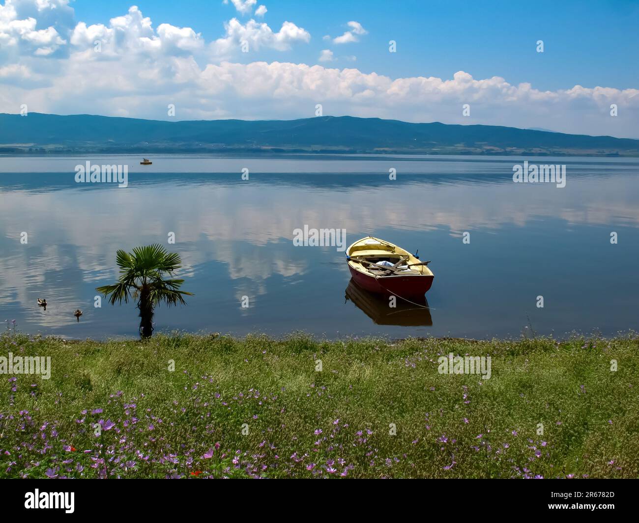 Lake volvi hi-res stock photography and images - Alamy